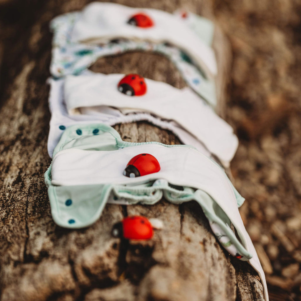 How To Wash All-In-One Cloth Diapers – Cloth Diapers - Lighthouse Kids